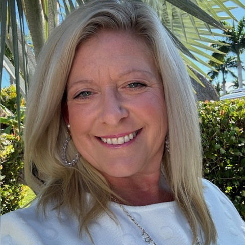 Mindy Adams - Personal Stylist | OKEECHOBEE FL | J.Hilburn