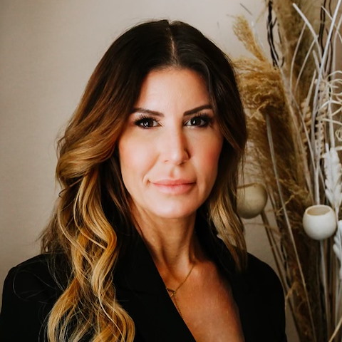 Alicia Justus - Personal Stylist | CITRUS HEIGHTS CA | J.Hilburn