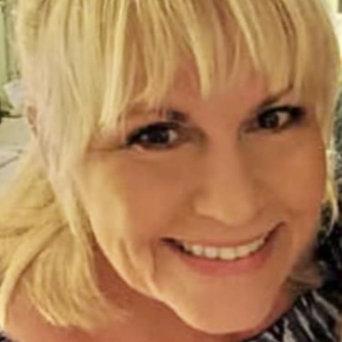 Amy Klekamp Geers - Personal Stylist | CINCINNATI OH | J.Hilburn