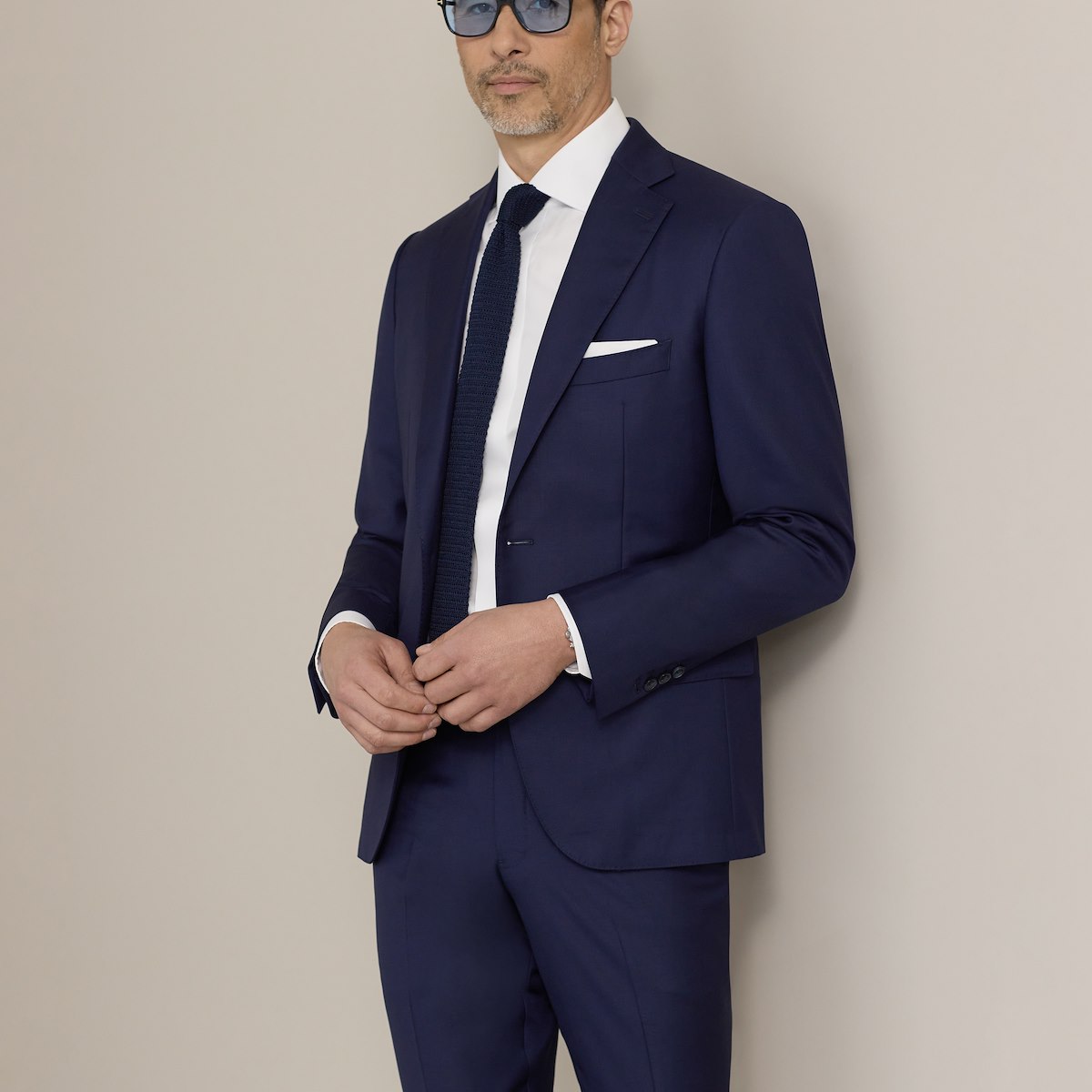 Essentials Solid Twill Suiting | J.Hilburn